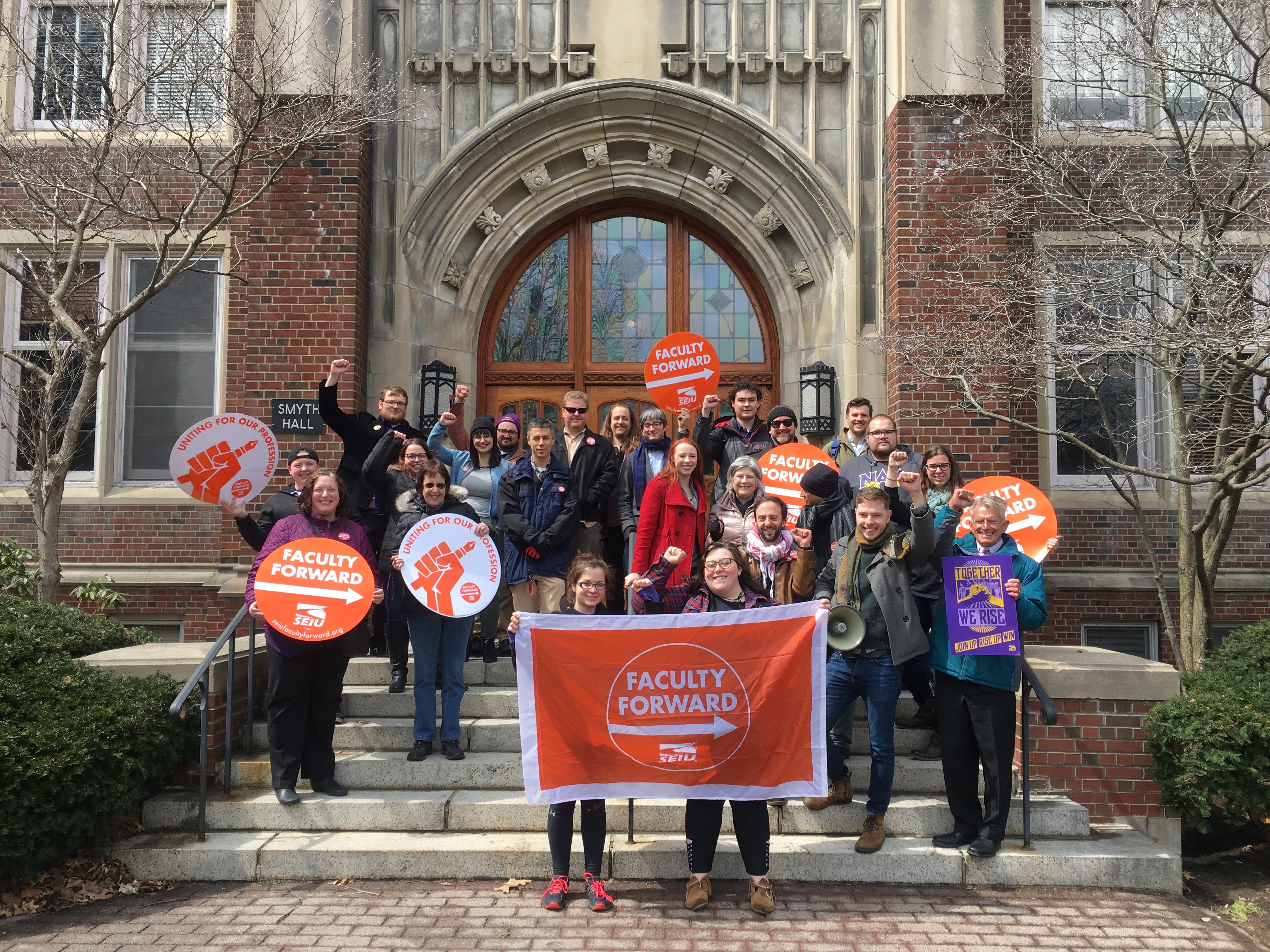 Nazareth College adjuncts overwhelmingly vote to join SEIU Local ...